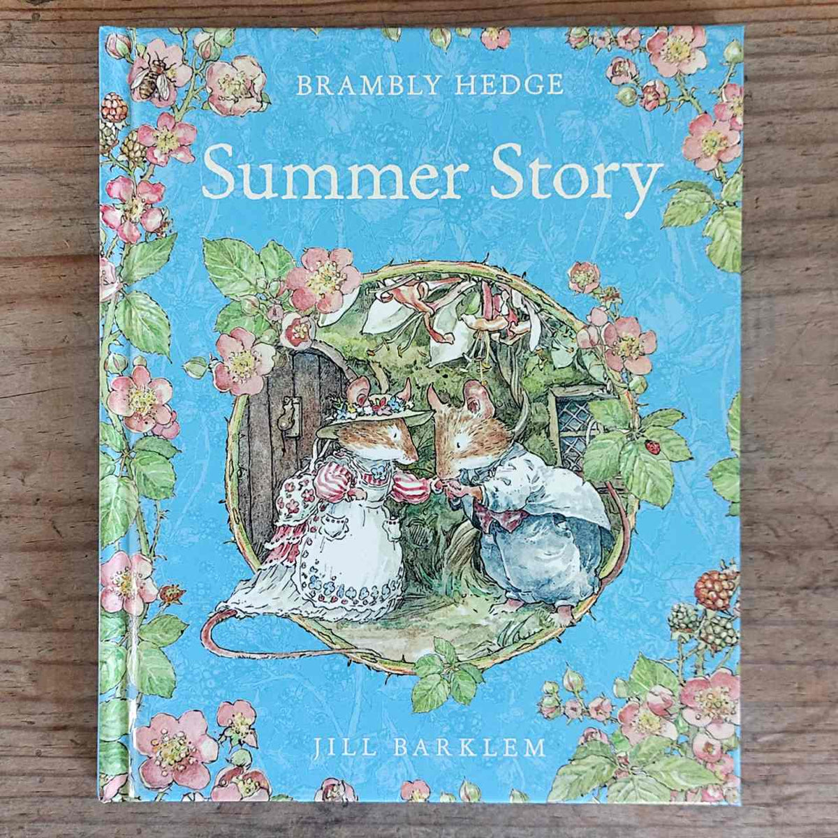 Brambly Hedge - Summer Story – Closet & Botts