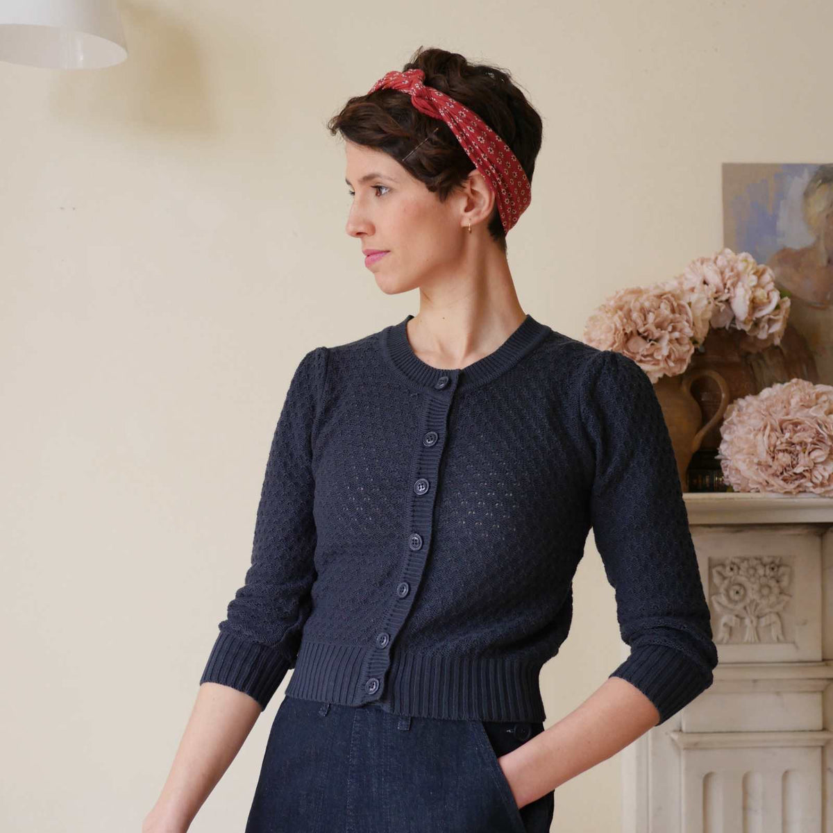 Cropped Cotton Cardigan - Navy – Closet & Botts