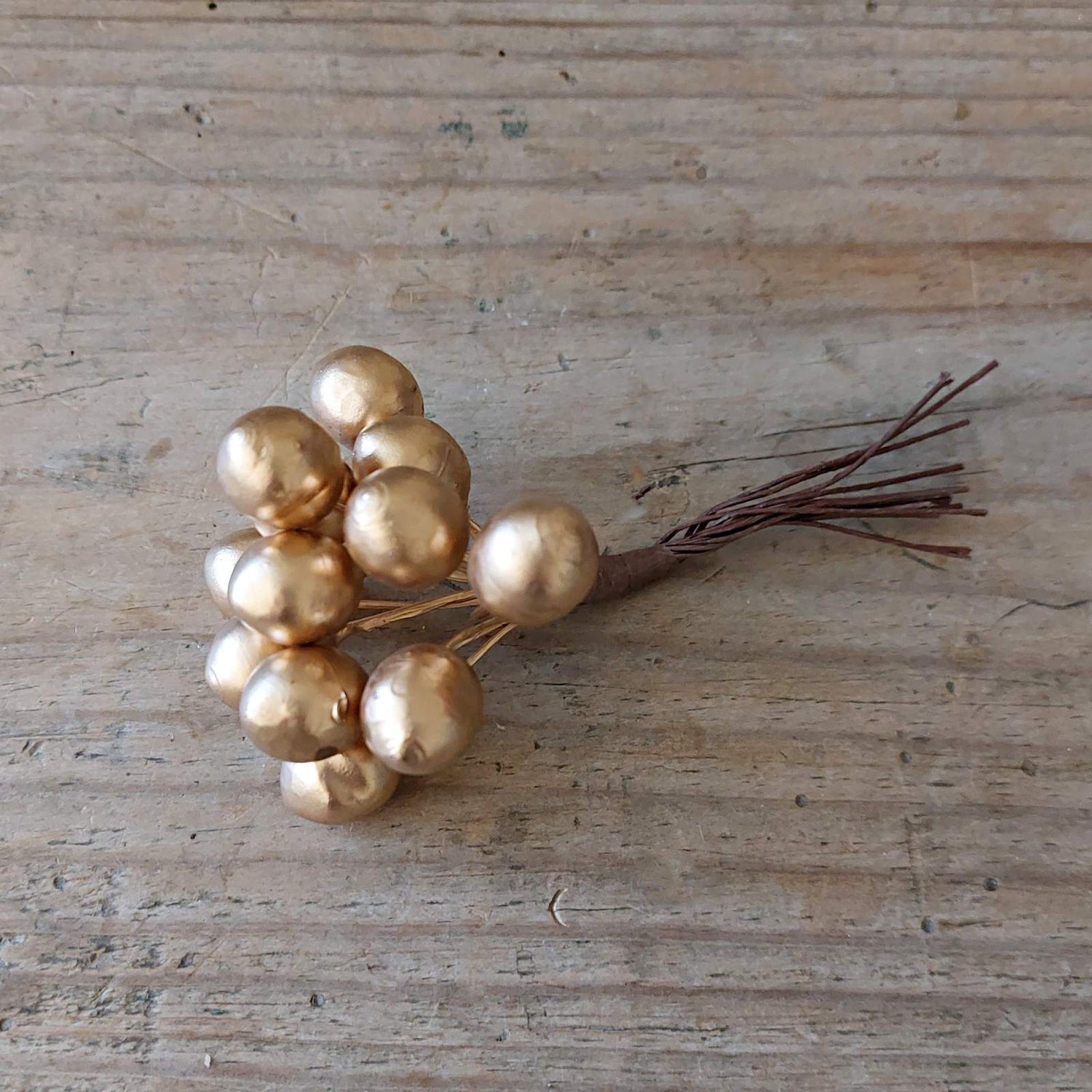Gold Berry Spray - Vintage Christmas Decoration – Closet & Botts