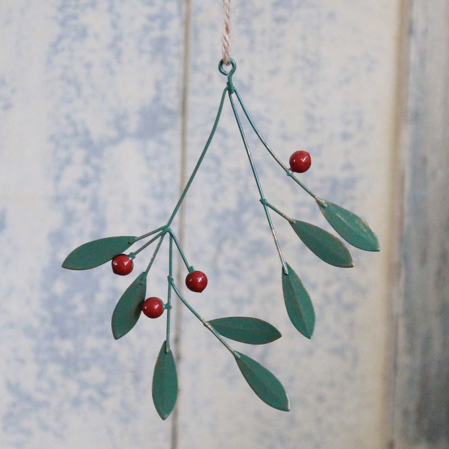 Metal Red Berry Bunch – Closet & Botts