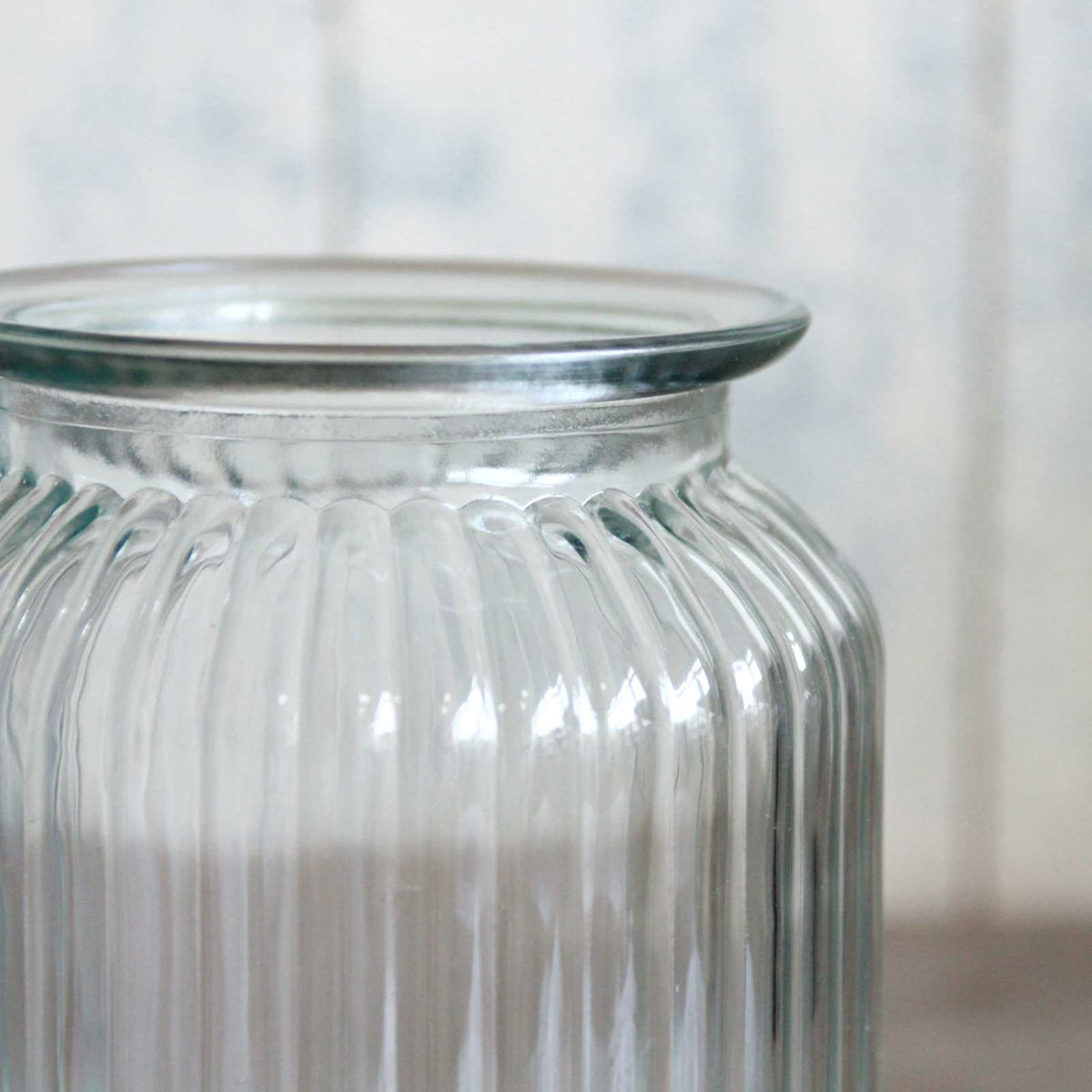 Ribbed Jar Vase | Closet & Botts