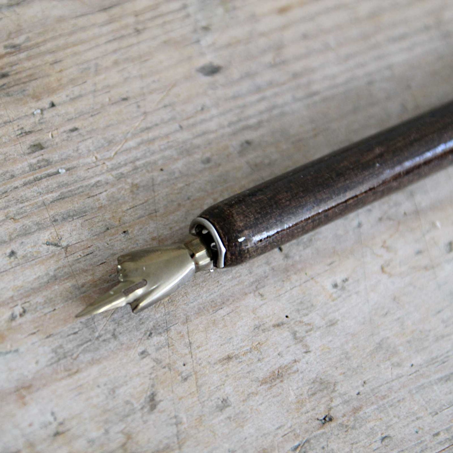 Dip Pen Holder – Closet & Botts