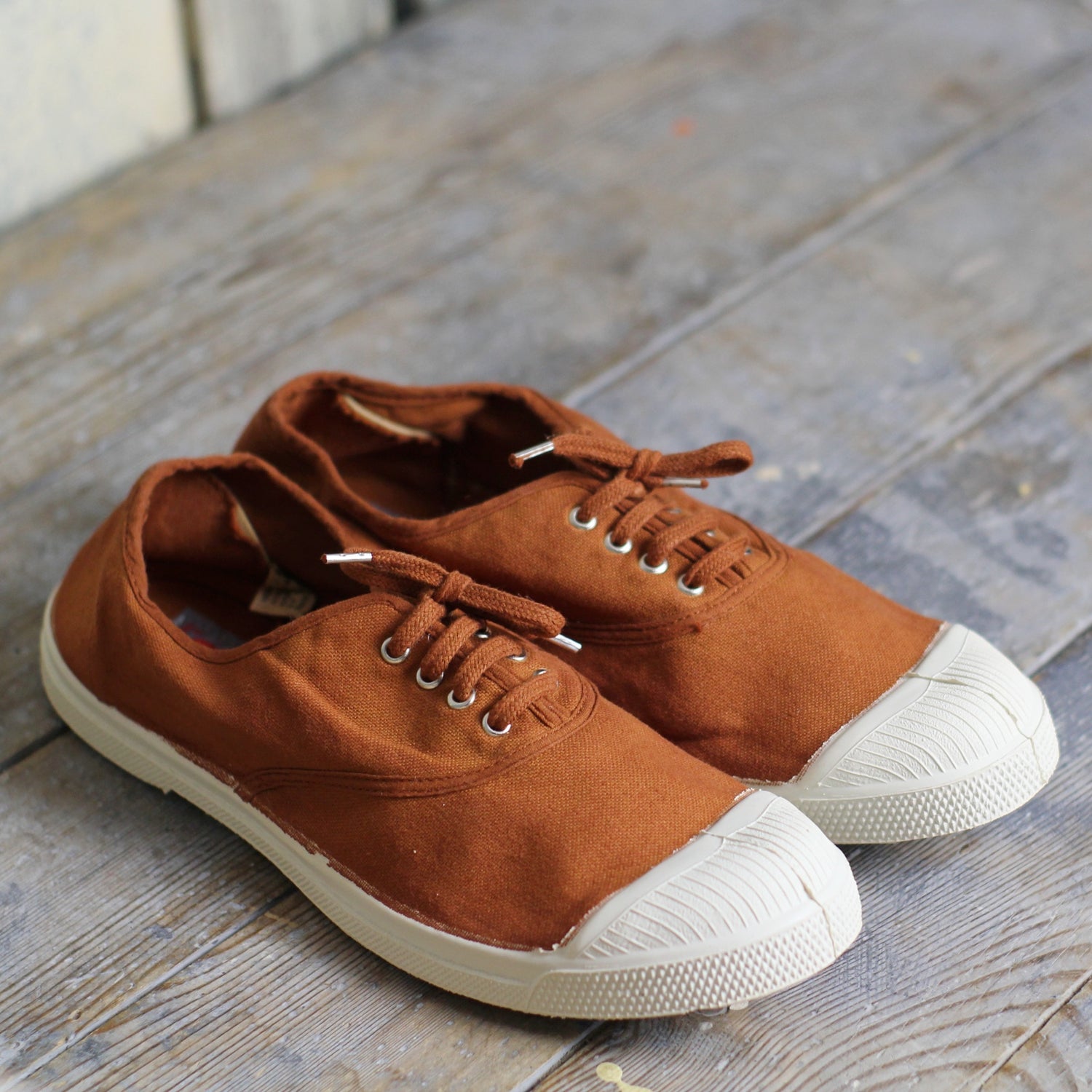 Bensimon Women's Tennis Shoes, Caramel – Closet & Botts