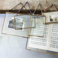 Small Photo Frames in Brass – Closet & Botts